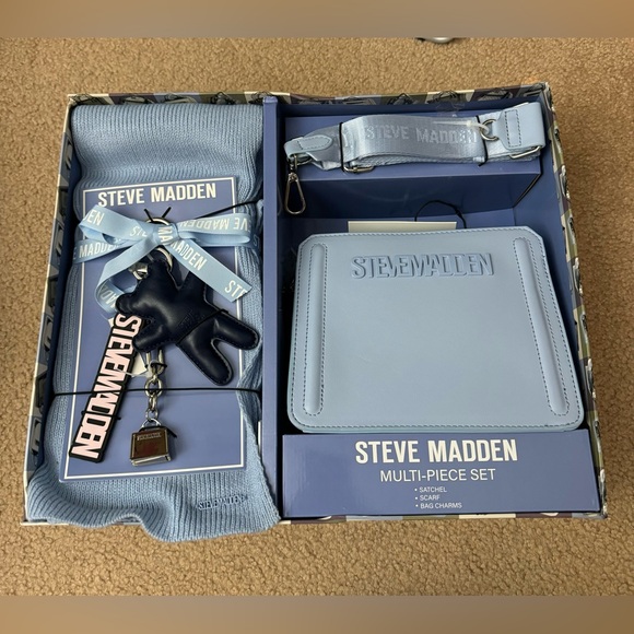 Steve Madden | Bags | Steve Madden Light Blue Gift Set | Poshmark